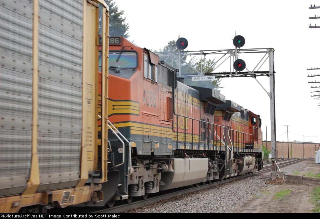 BNSF 4348 & 4886